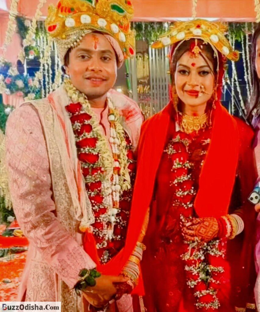 Cookies Swain Marriage date, Husband Name and Pictures - BuzzOdisha.Com